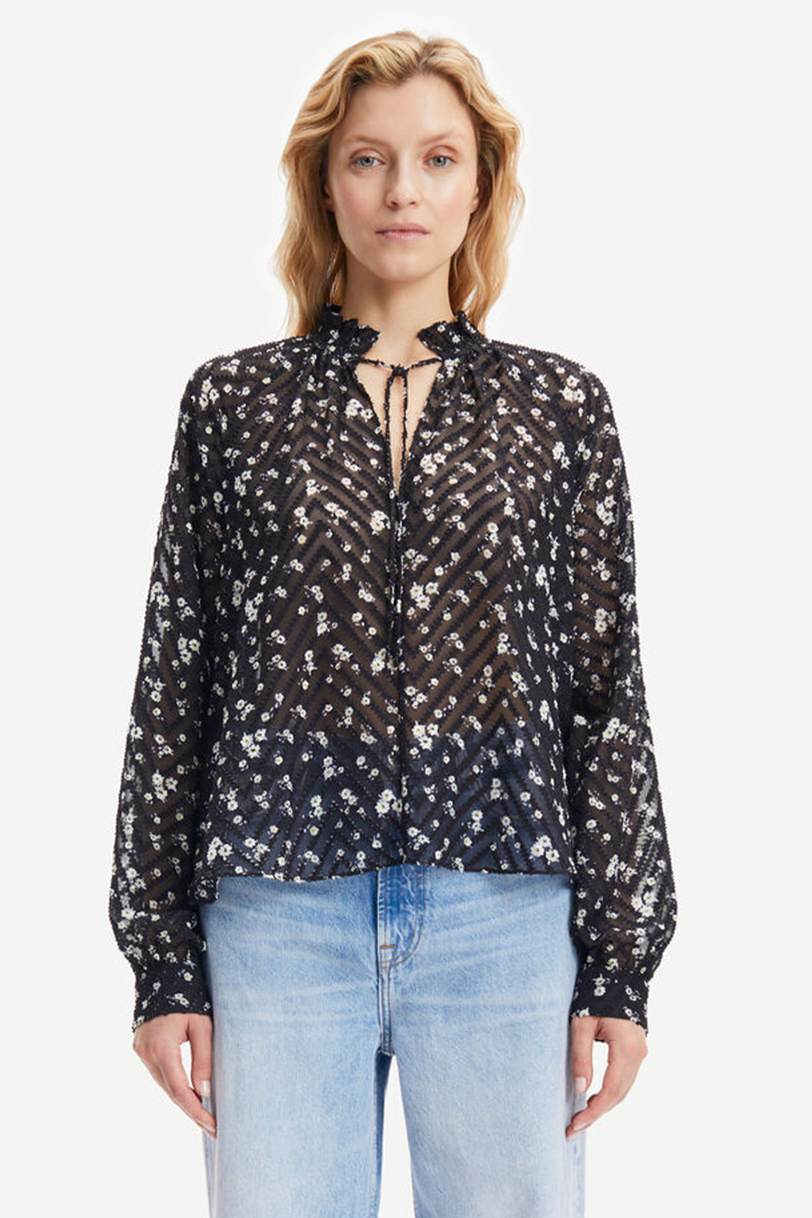 Bluser til dame | Elegante og klassiske overdeler ⇒ Kleins.no