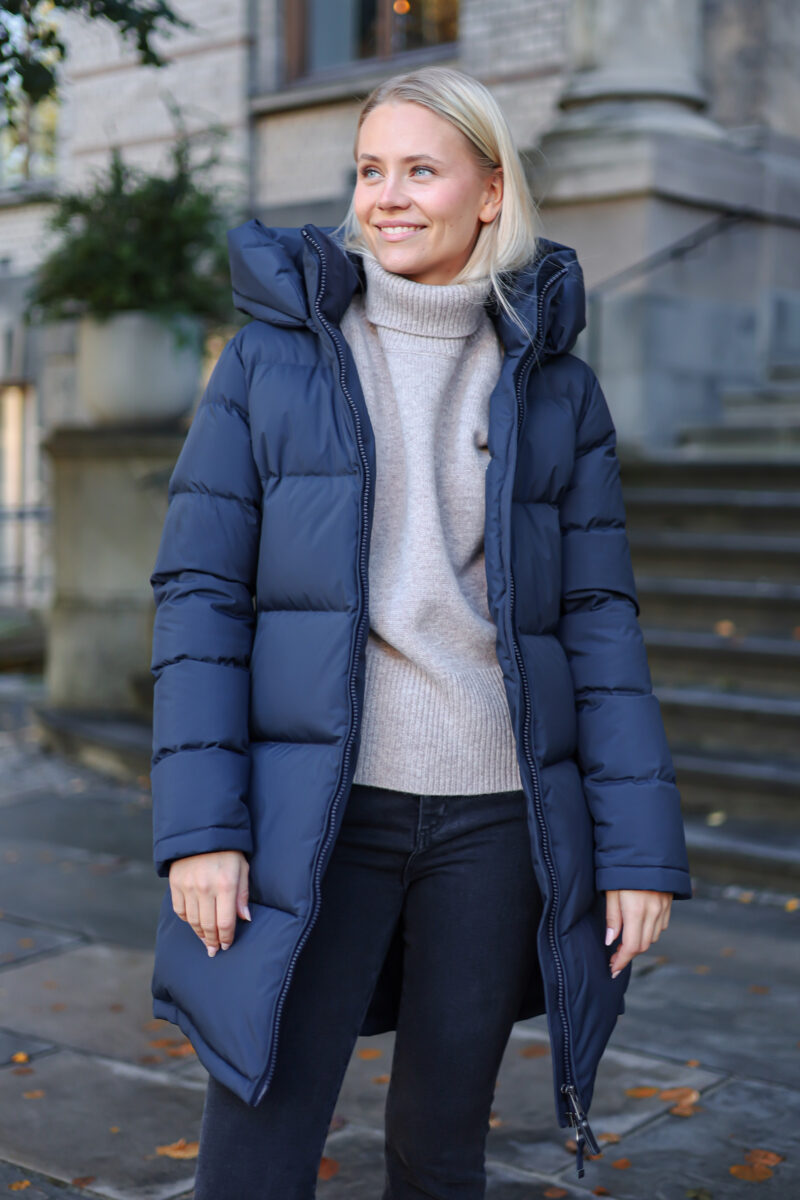 Amanda, Mørk Blå | Nyheter fra Cedrico hos kleins.no